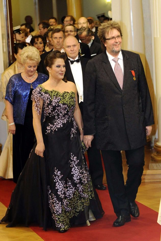 Me Naiset: Hector ja Sarita-vaimo rakastuivat yli 30 vuotta sitten ...